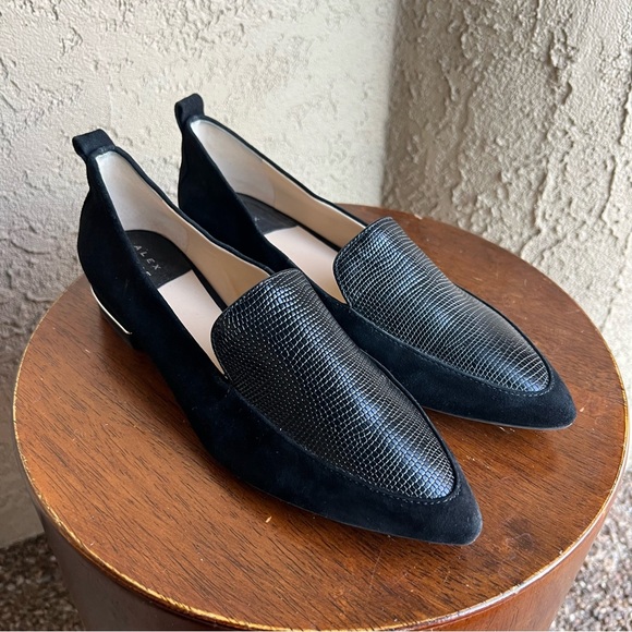 Alex Marie | Shoes | Alex Marie Classic Pointed Toe Loafers Size 8m ...
